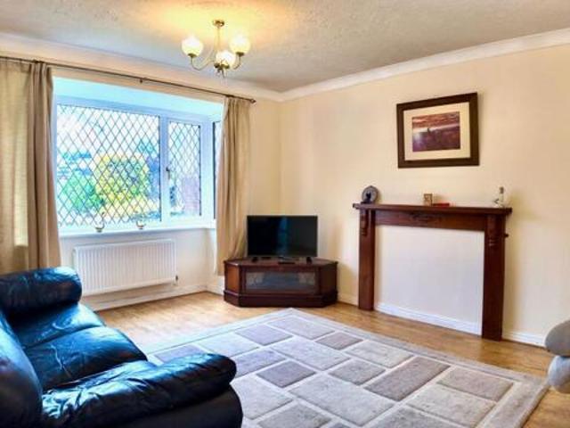 For Sale 3 Bedroom House Blackwood Caerphilly DLS101678344