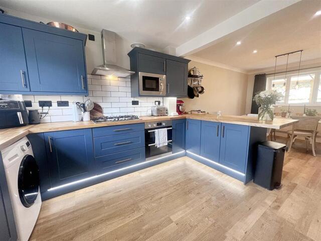 For Sale 3 Bedroom House Blakelands Blakelands DS101677665