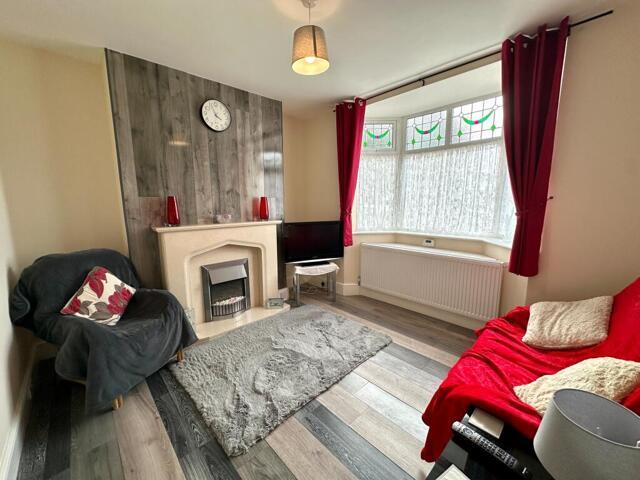 For Sale 3 Bedroom House Bloxwich Walsall DLS100132701
