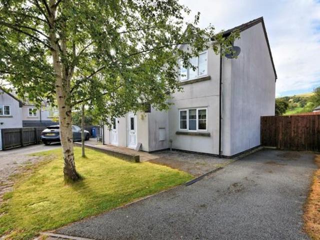 For Sale 3 Bedroom House Bryneglwys Bryneglwys DS101931636