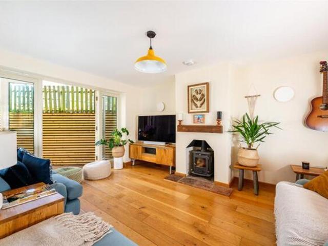 For Sale 3 Bedroom House Brackley Northamptonshire DLS101059683