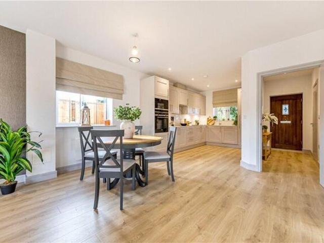 For Sale 3 Bedroom House Bracknell Berkshire DLS99773686