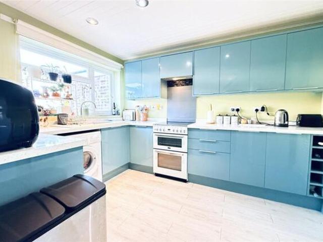 For Sale 3 Bedroom House Bracknell Bracknell Forest DLS99895597