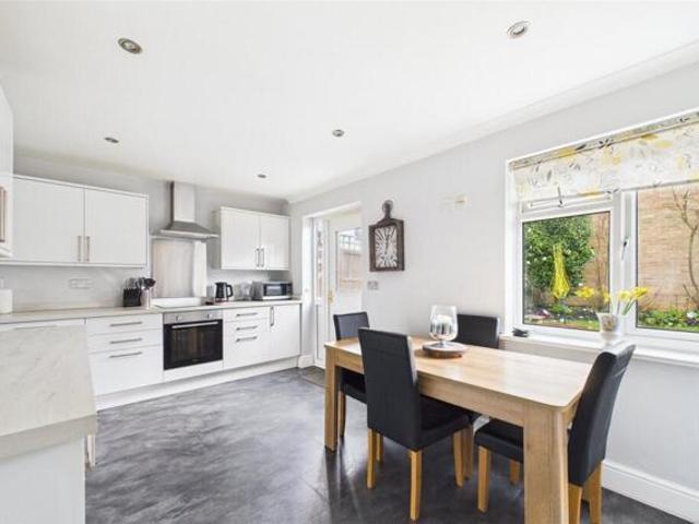 For Sale 3 Bedroom House Bracknell Bracknell Forest DS99029016