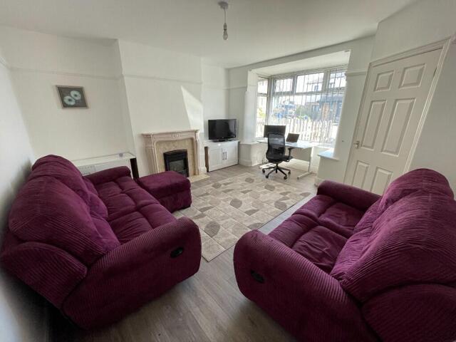 For Sale 3 Bedroom House Bradford Bradford DS100733533