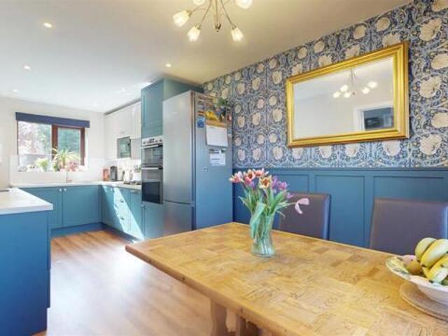 For Sale 3 Bedroom House Bradwell Common Buckinghamshire DS101856181