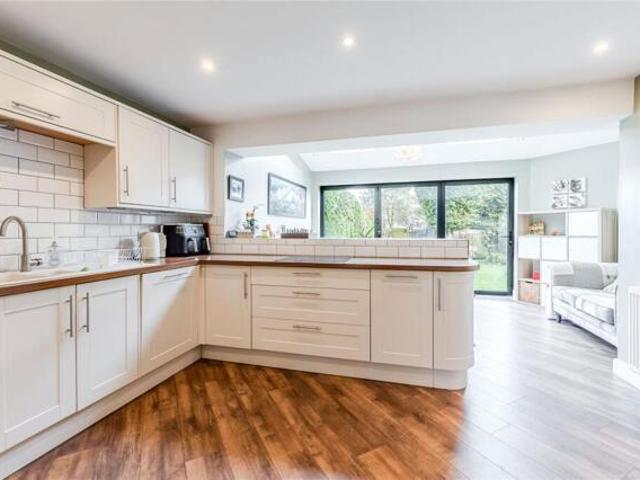 For Sale 3 Bedroom House Bramhope West Yorkshire DS100881364