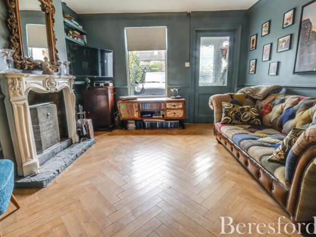 For Sale 3 Bedroom House Brentwood Essex DS99735899