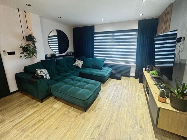 For Sale 3 Bedroom House Bridgend Bridgend DS100825126