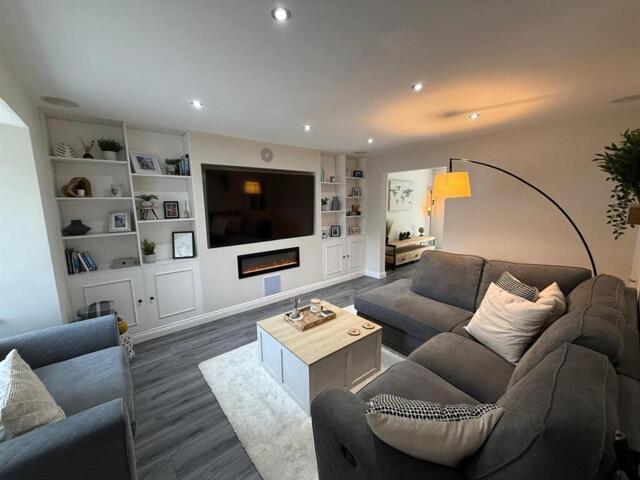 For Sale 3 Bedroom House Brierley Hill Dudley DLS101677604