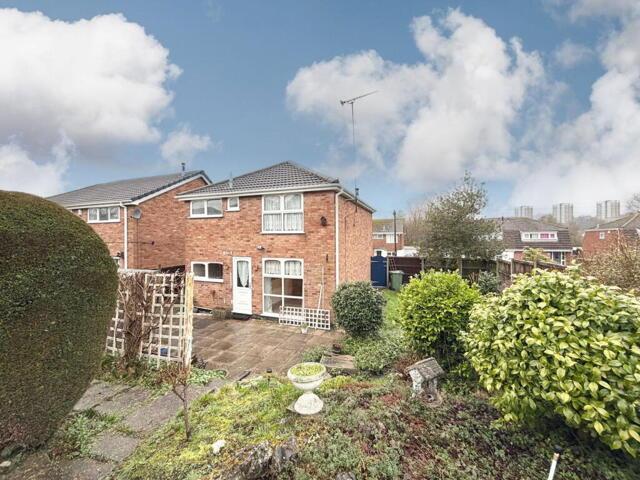 For Sale 3 Bedroom House Brierley Hill Dudley DS99161985
