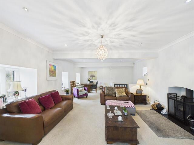For Sale 3 Bedroom House Bristol South Gloucestershire DLS99029258