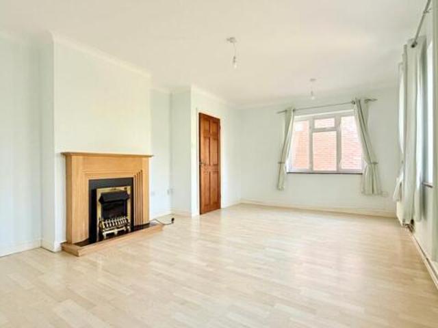 For Sale 3 Bedroom House Brockenhurst Hampshire DS101678779