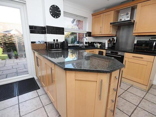 For Sale 3 Bedroom House Broadstone Poole DLS100503488