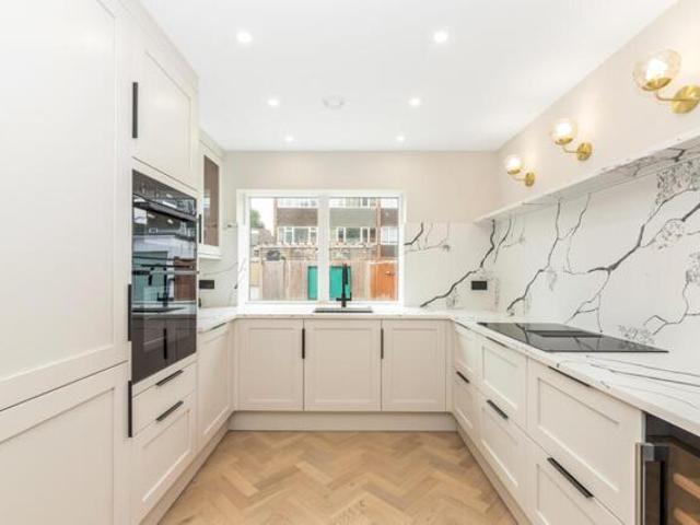For Sale 3 Bedroom House Bromley Greater London DLS100023769