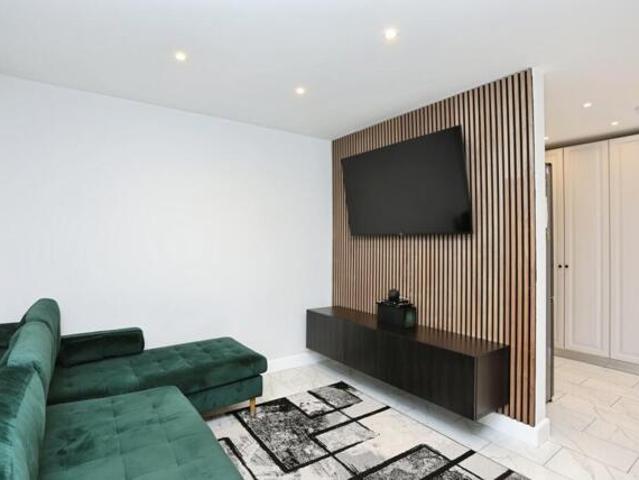 For Sale 3 Bedroom House Bromley Greater London DS98834717