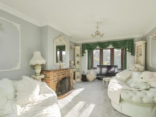 For Sale 3 Bedroom House Bromley Greater London DS99290335