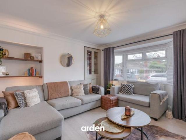 For Sale 3 Bedroom House Bromsgrove Worcestershire DLS101119194