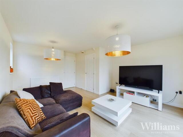 For Sale 3 Bedroom House Broughton Buckinghamshire DS99895426
