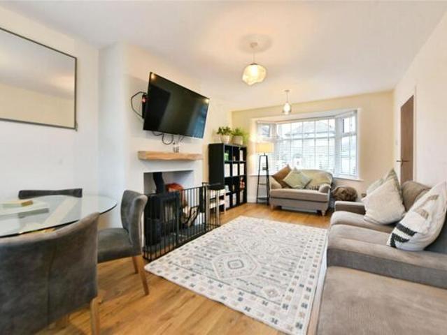For Sale 3 Bedroom House Buxton Derbyshire DLS98864368