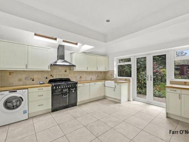 For Sale 3 Bedroom House Buckhurst Hill Essex DLS101676260