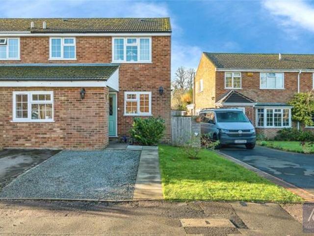 For Sale 3 Bedroom House Buckingham Buckinghamshire DLS101231807