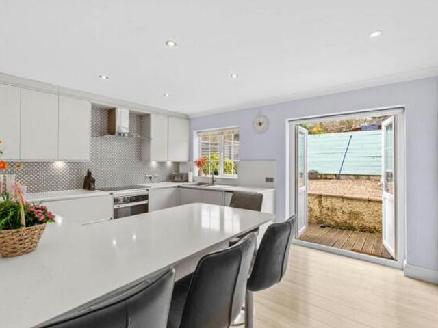 For Sale 3 Bedroom House Buckinghamshire Buckinghamshire DS100648903
