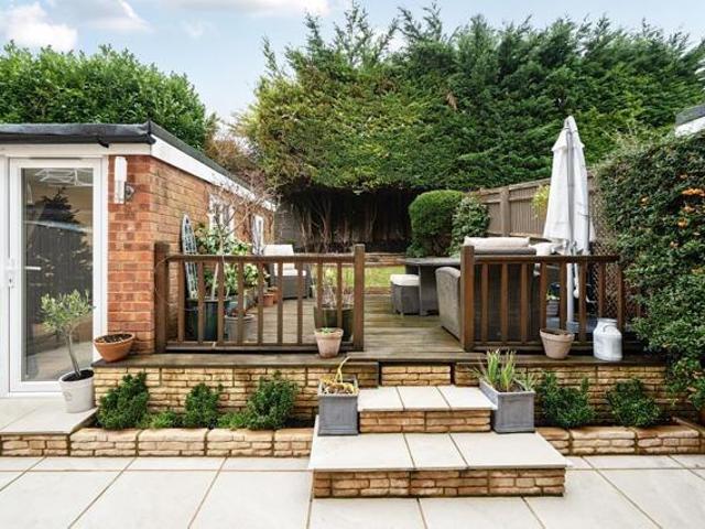 For Sale 3 Bedroom House Buckinghamshire Buckinghamshire DS98968849
