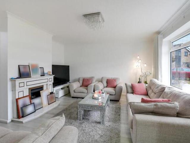 For Sale 3 Bedroom House Burnham Slough DLS99571965