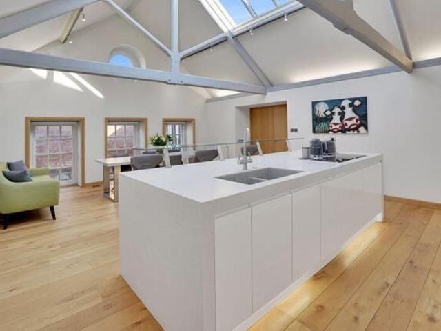 For Sale 3 Bedroom House Burnhill Green Burnhill Green DLS98903449