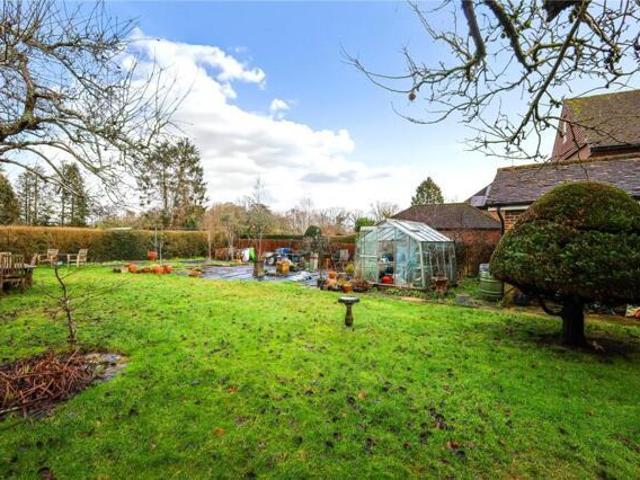 For Sale 3 Bedroom House Godalming Surrey DLS101200120