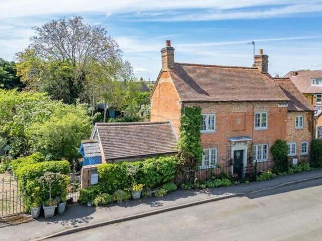 For Sale 3 Bedroom House Gaydon Warwickshire DS99345177