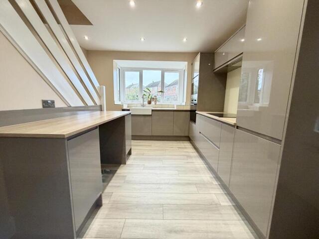 For Sale 3 Bedroom House Garforth West Yorkshire DS101678915