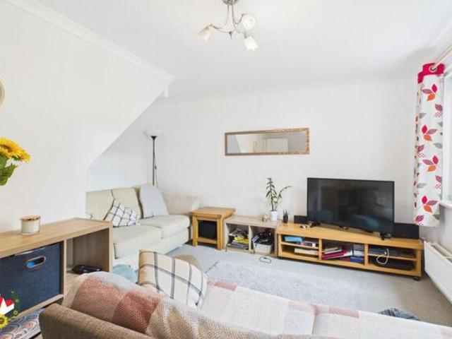 For Sale 3 Bedroom House Gloucester Gloucestershire DLS99204095
