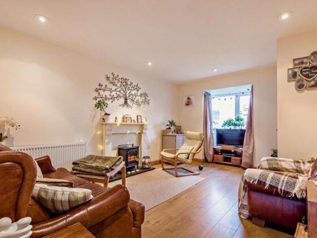For Sale 3 Bedroom House Gloucestershire Gloucestershire DS99571700