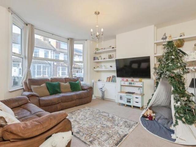 For Sale 3 Bedroom House Gravesend Kent DLS100988011
