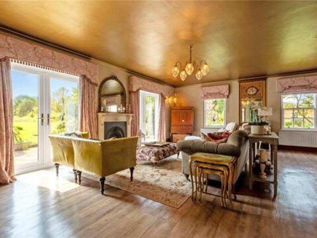 For Sale 3 Bedroom House Greater London Greater London DS101677803