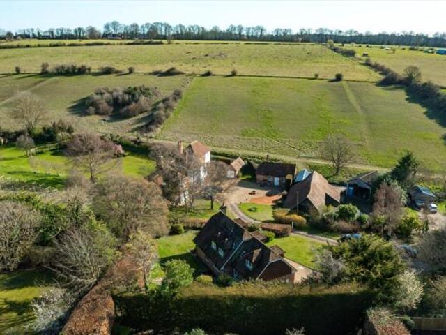 For Sale 3 Bedroom House Guildford Surrey DLS98834685