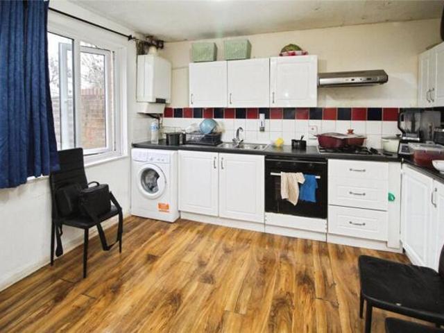 For Sale 3 Bedroom House Downs Barn Downs Barn DS99344982