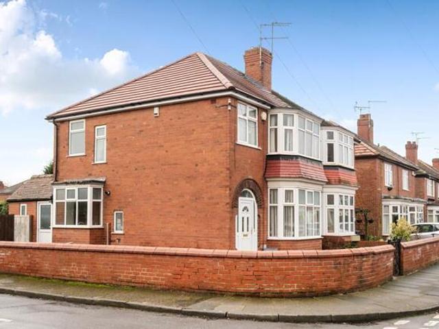 For Sale 3 Bedroom House Doncaster Doncaster DLS100366306