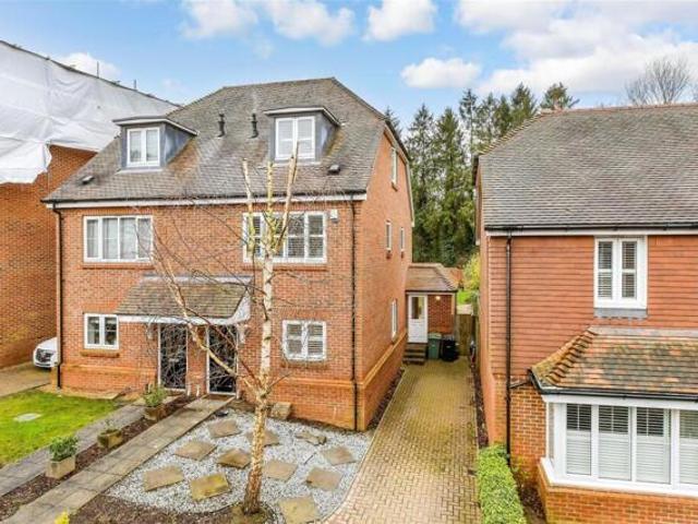 For Sale 3 Bedroom House Dorking Surrey DS98204541