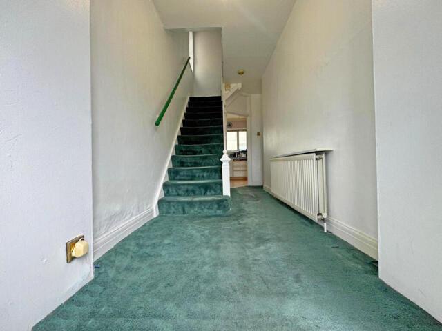 For Sale 3 Bedroom House Dagenham Greater London DLS98800925