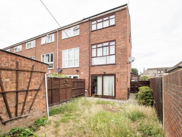 For Sale 3 Bedroom House Dagenham Greater London DLS99130445