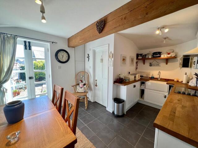 For Sale 3 Bedroom House Deal Kent DS99054891