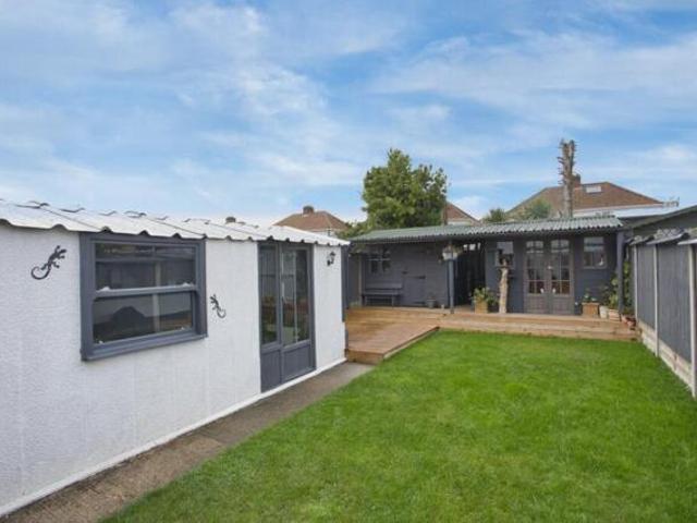 For Sale 3 Bedroom House Deal Kent DS99344874