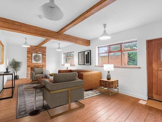 For Sale 3 Bedroom House Derby Derby DS100987852