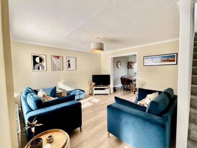 For Sale 3 Bedroom House Derbyshire Derbyshire DS100786558