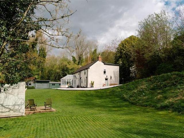 For Sale 3 Bedroom House Derbyshire Derbyshire DS101678077