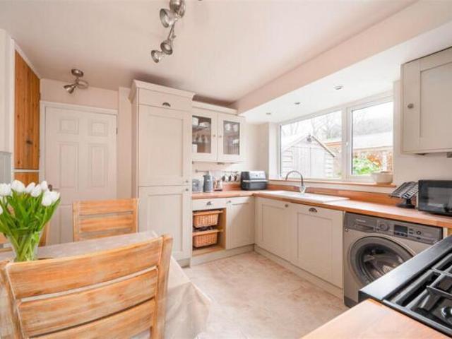 For Sale 3 Bedroom House Derbyshire Derbyshire DS98577819
