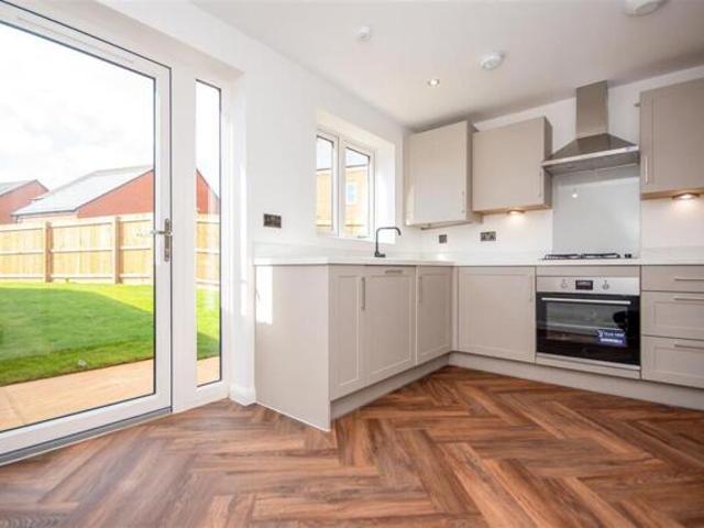 For Sale 3 Bedroom House Desborough Northamptonshire DS100342858